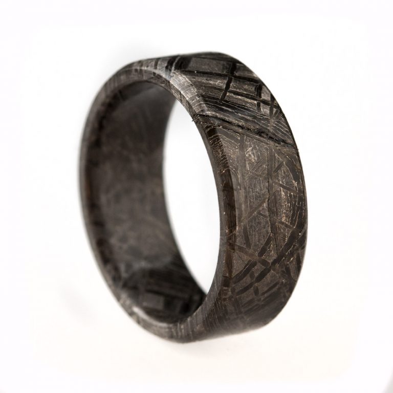 Custom Made Meteorite Ring – By Windestal